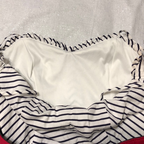 City Triangles | Dresses | City Triangles 9 Striped Dress With Red Belt ...